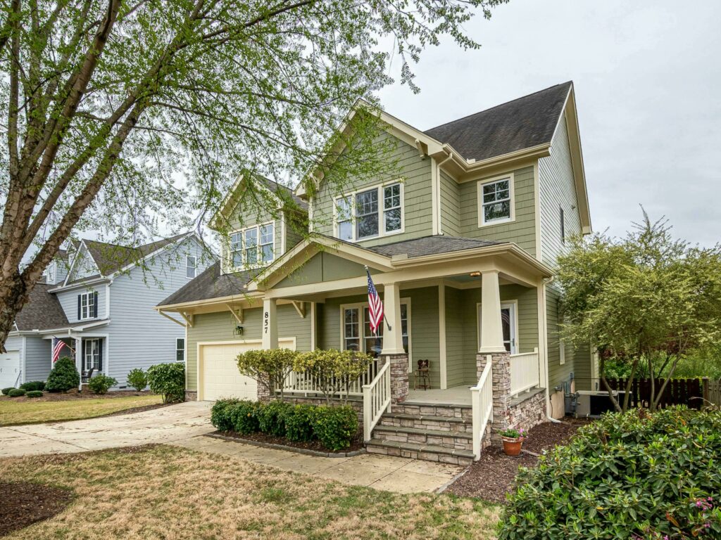 Soffit and Fascia Color Combinations: 10 Exterior Ideas | Alsco Metals