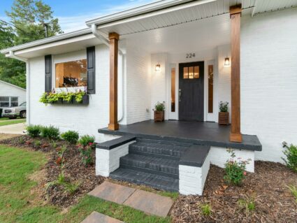 Soffit and Fascia Color Combinations: 10 Exterior Ideas | Alsco Metals